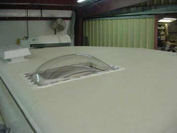 10 Best RV Skylights in 2023 – Reviews & Buying Guide