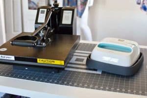 How To Use A Heat Press Machine? Beginners Guide